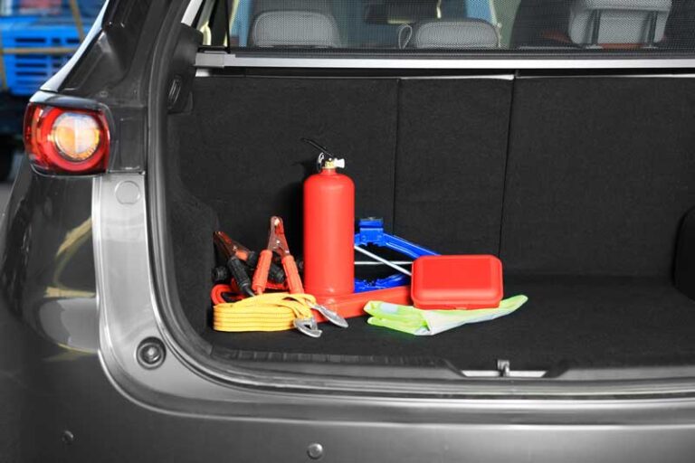 Kit anti crevaison voiture : comment le choisir